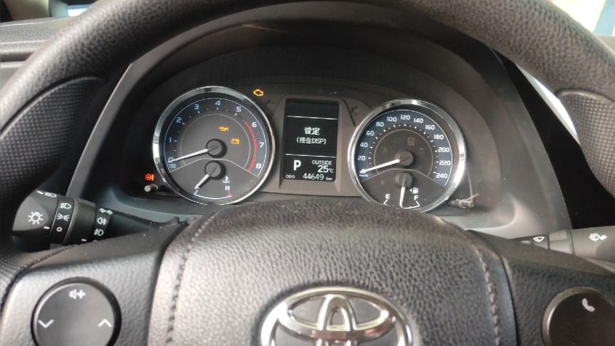 一汽丰田卡罗拉机油小扳手提示消除