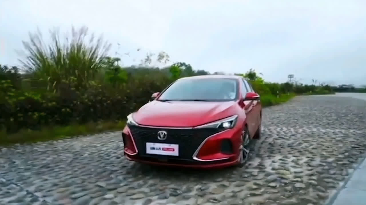 .b>10万以内销量最好的三款.