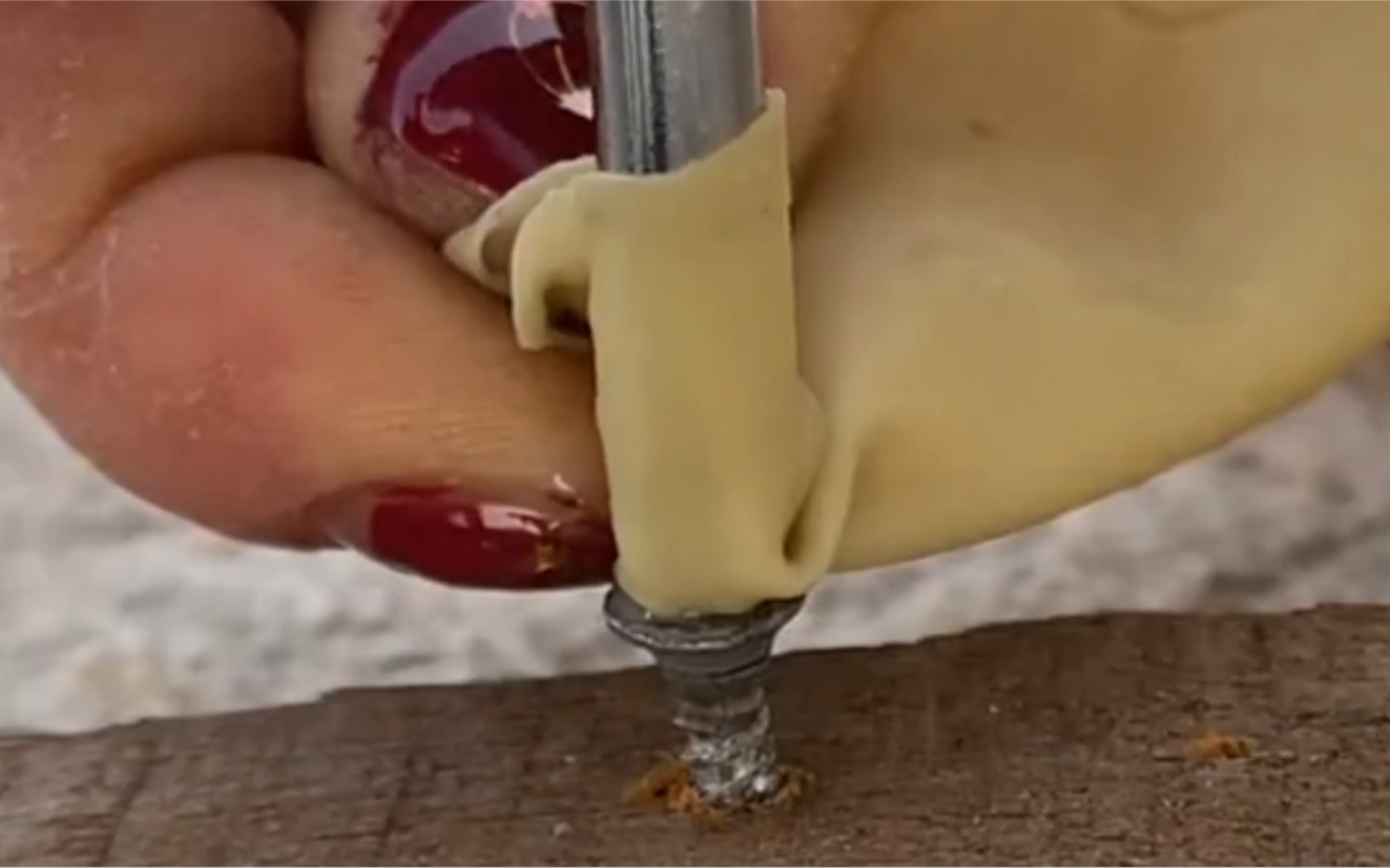 方法技巧|螺栓螺钉螺母日常快速取出的三种方式,你用过哪种?