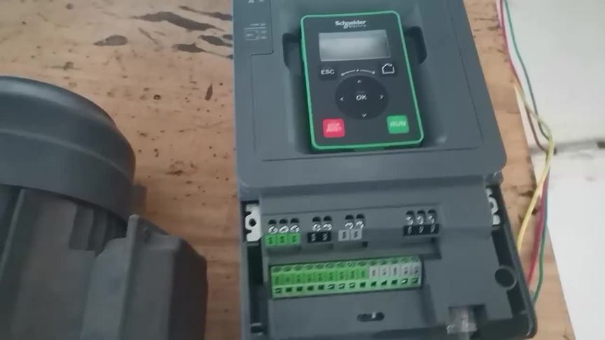 施耐德ATV610变频器与200PLC的MODBUS RTU 通信