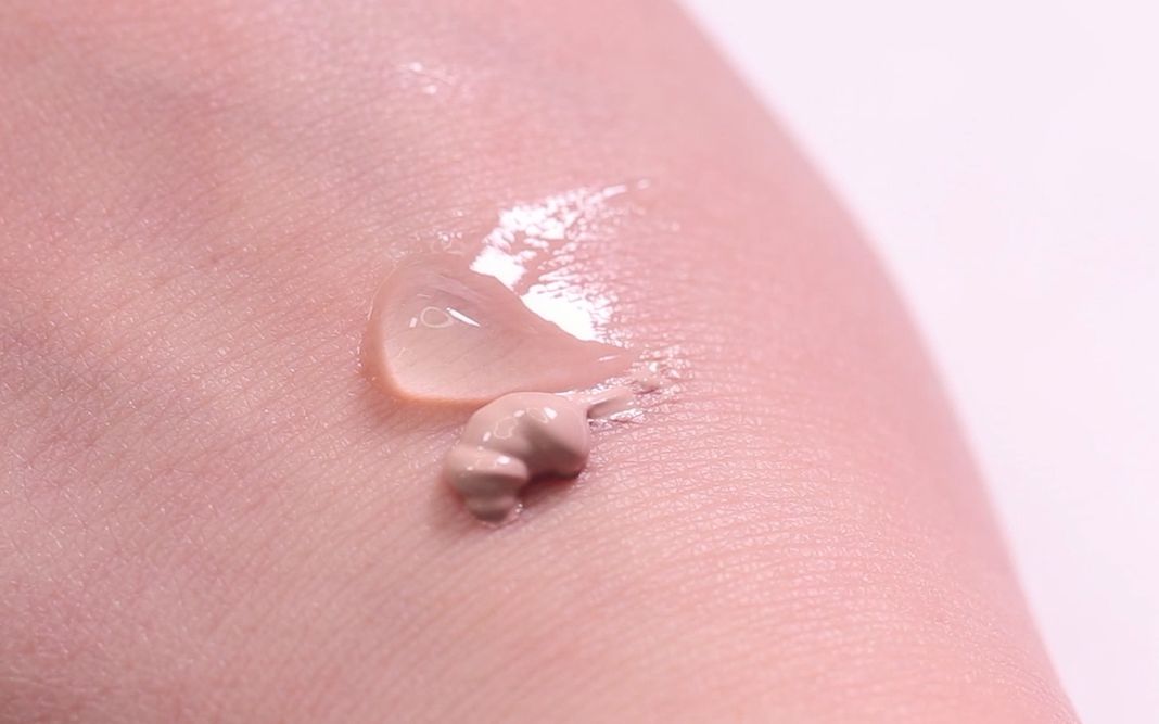 睡眠面膜的正确使用方法是什么?教你4种方法,急救肌肤