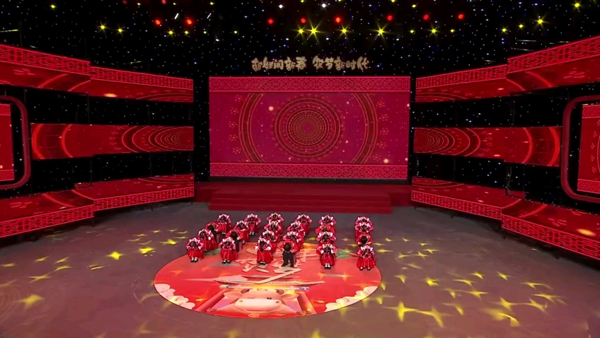 宝贝第一次参加地方电视台少儿春晚节目(做为小破站的第一个视频留念)