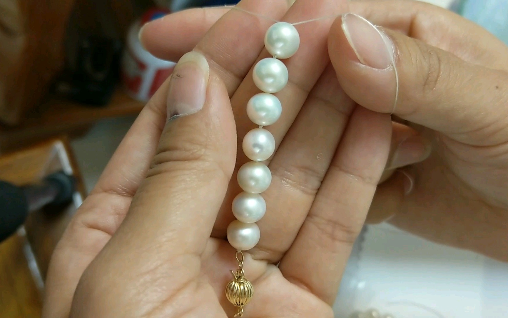 【浅羽】【珍珠项链打结教程】教你如何野性的穿一条珍珠项链