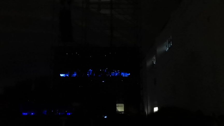 许巍昆明演唱会《爱》