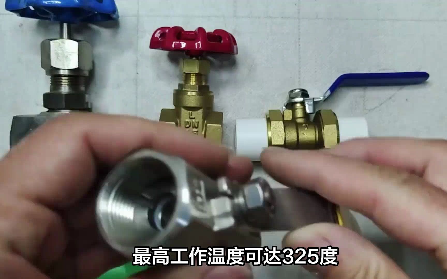 进口倒装油密封压力平衡式旋塞阀