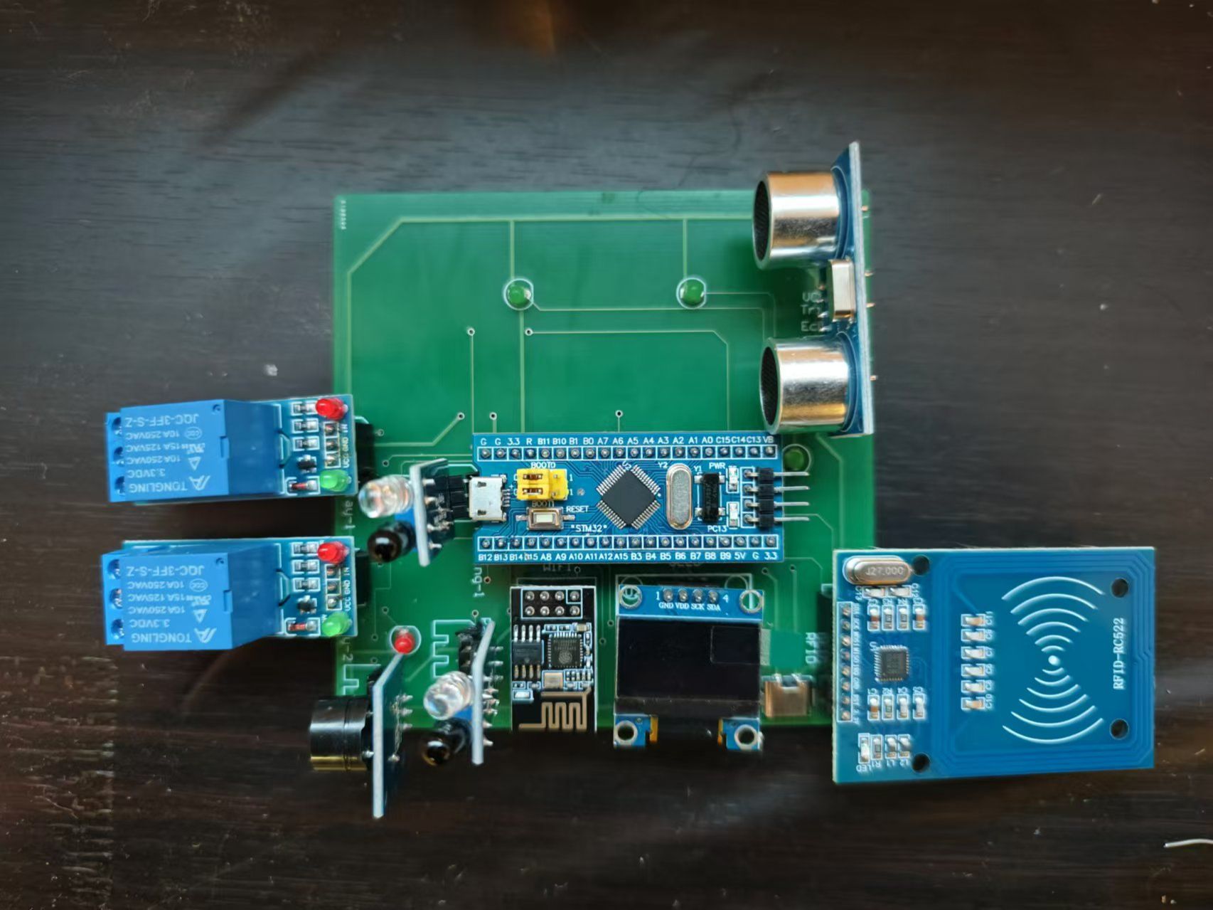 STM32项目--基于STM32停车引导系统