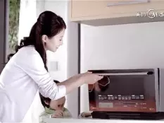 美的蒸立方微波炉