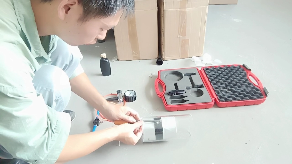 透明管道充气袋密封演示