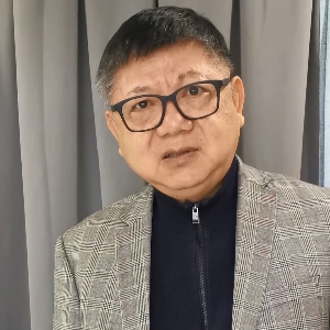 皮肤科医生黄进华 