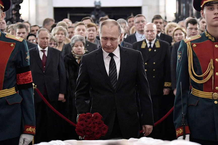 苏联末代总统去世,普京深切哀悼,他带动改革风潮,改变.