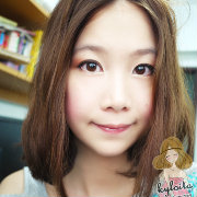 葵洛洛 