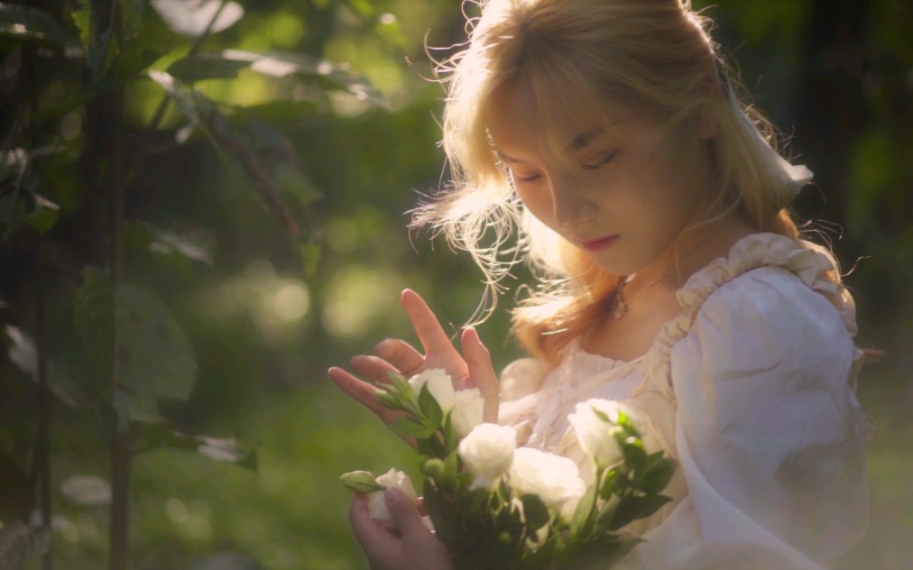 索尼a7r4电影质感vlog,唯美梦幻系列,索尼slog3模式拍摄,镜头蔡司55 1.8