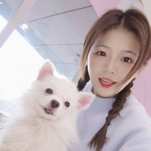 大大大吃货潘小妞 