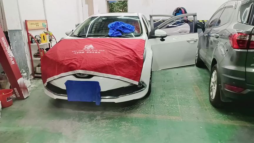 好的玻璃防爆膜!不仅防晒,还能保护隐私,安全系数高,太有用了