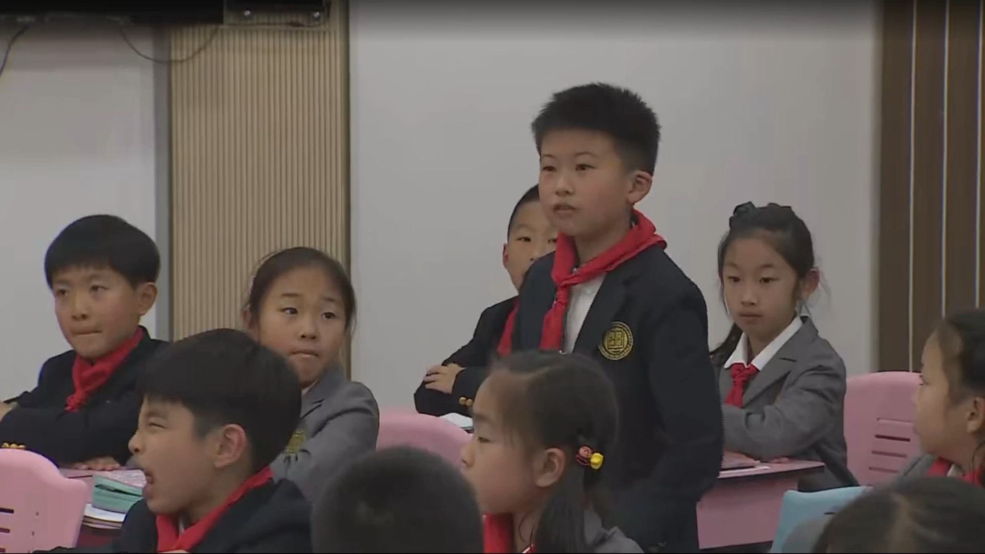 人教版数学三上《长方形和正方形的周长》浙江洪老师全国一等奖