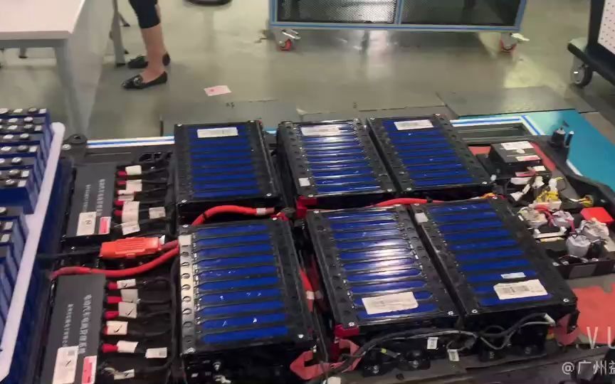 15.新能源汽车电池实训台BMS控制教学演示