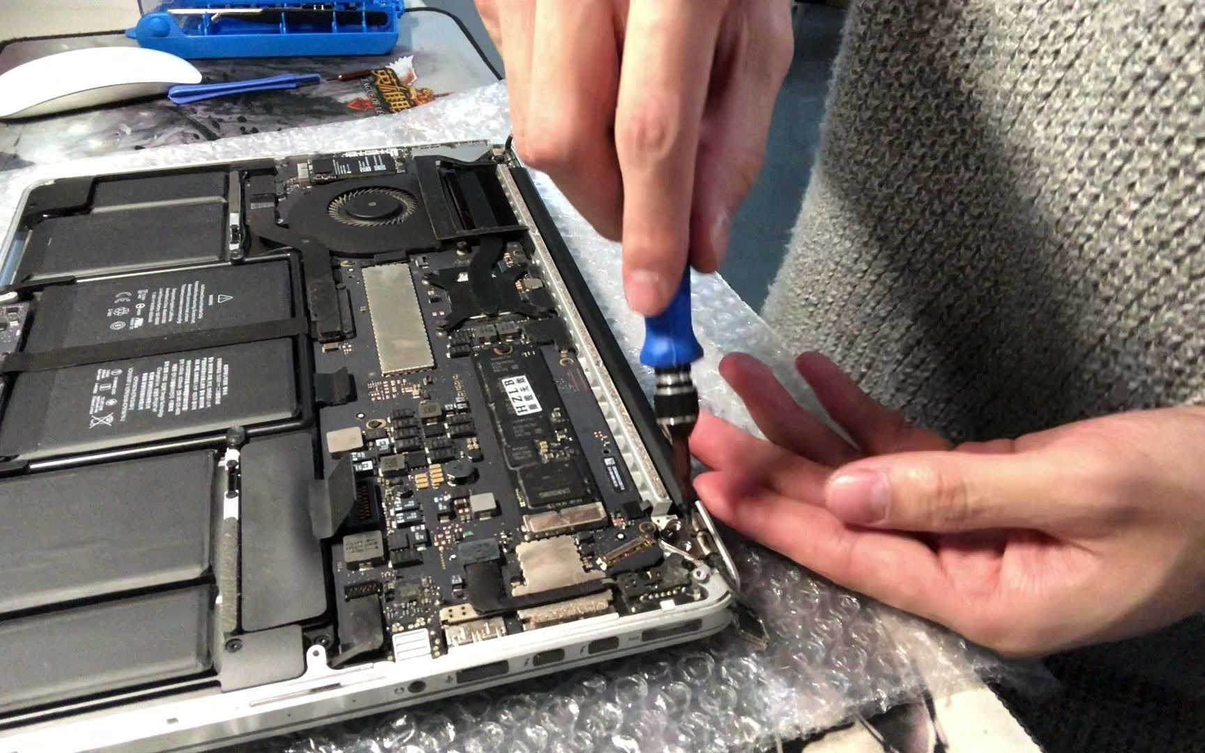 【macbook pro2015换屏教程】学生党的第一台mac,总价1888元,真香!