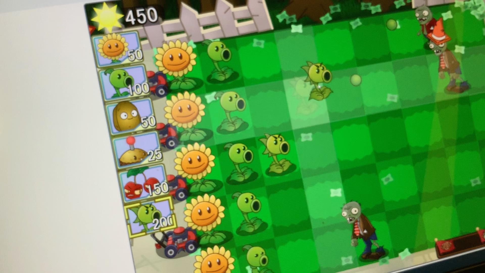 自制植物大战僵尸!(原素材:编程候老师)