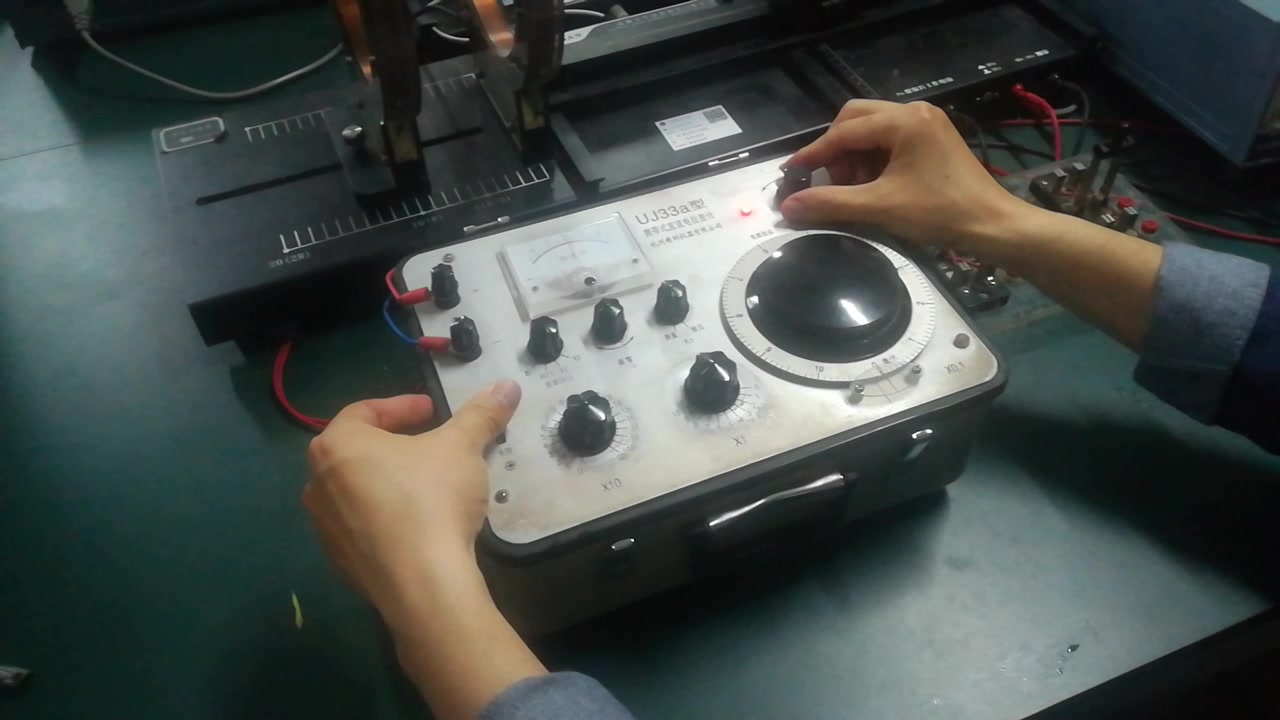 用霍尔效应测磁场