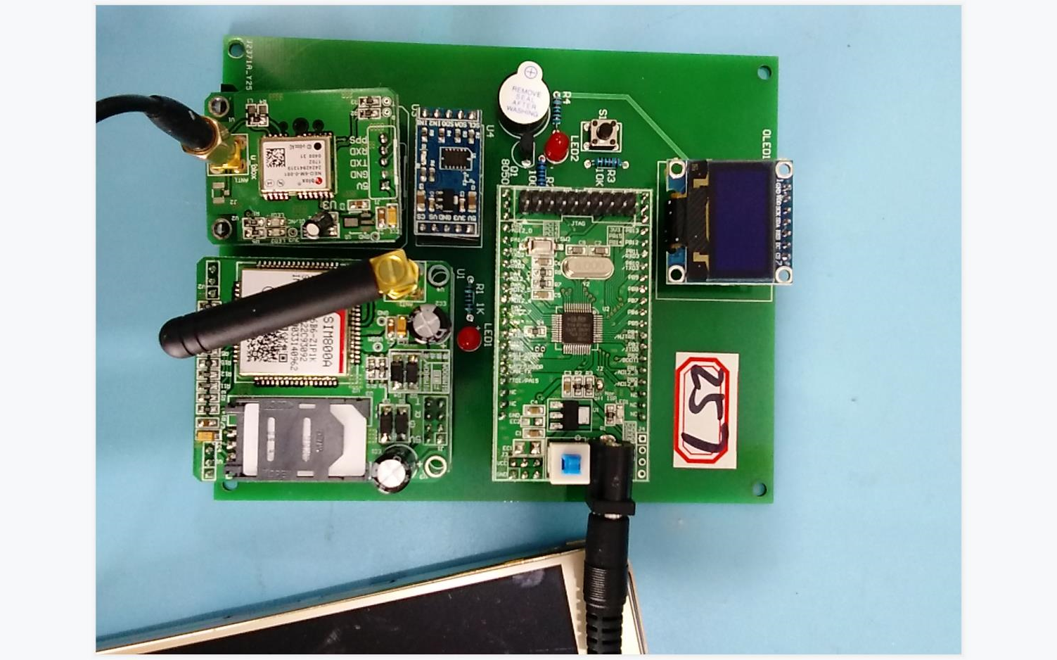 基于STM32单片机的智能手环急救电子信息终端设计-ADXL345-OLED...