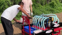 气吸蔬菜播种机,万能播,现代化农业机械,非常适合我国各地区种植模式