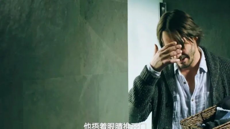 《敲敲门》美女主动送上门,这谁顶得住啊?