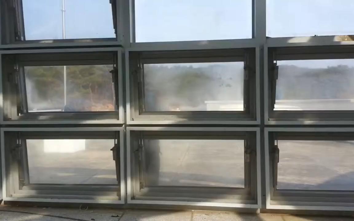 玻璃幕墙电动排烟窗调试,90度开启