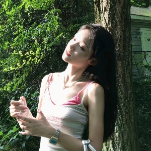 芷悠ing 