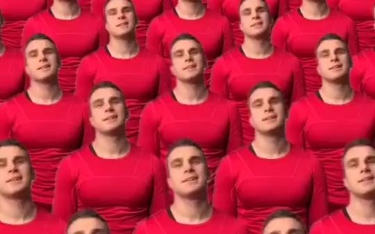 当我闯入了我妈的手机.长辈们的手机都这样吗?