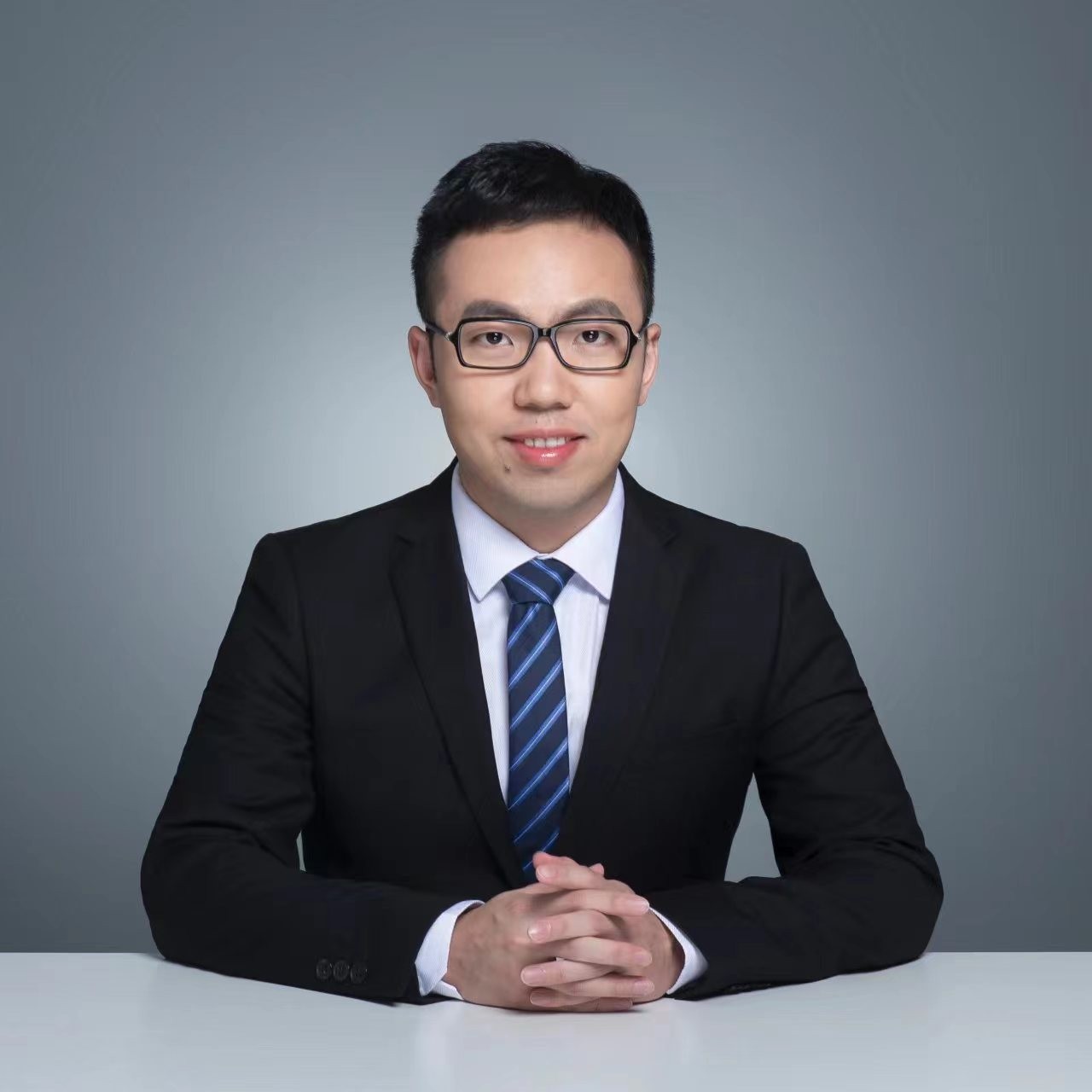 豆知教育 