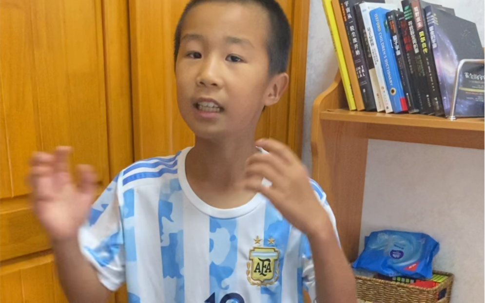 英语。为什么我们看到的世界不是真实的?