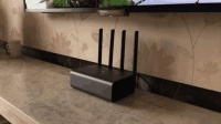 卧室wifi信号差? 不用易拉罐, 只需一张纸, 信号穿墙能力增强一倍