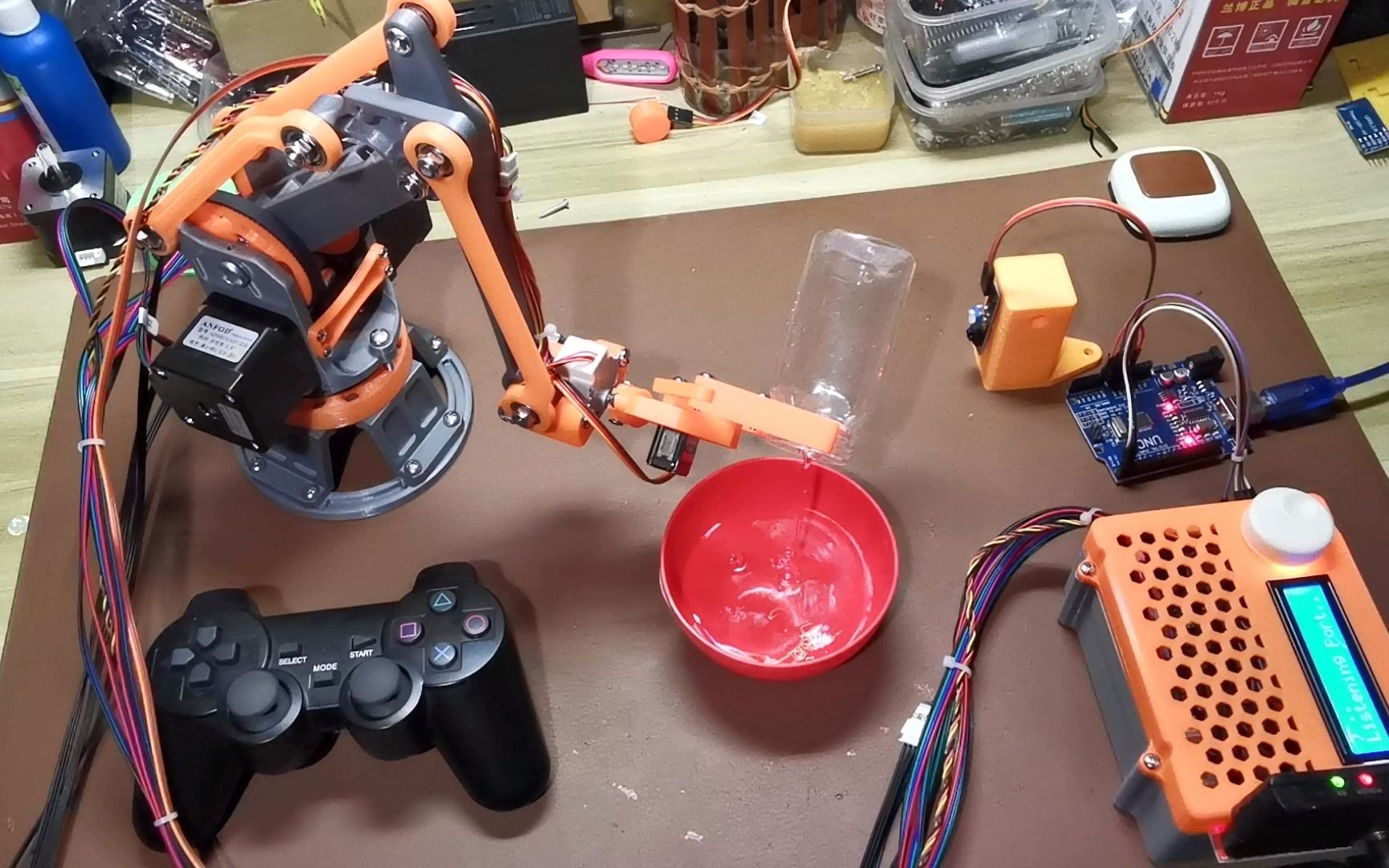 3D打印机桌面械臂,脱机控制器外接传感器触发动作测试