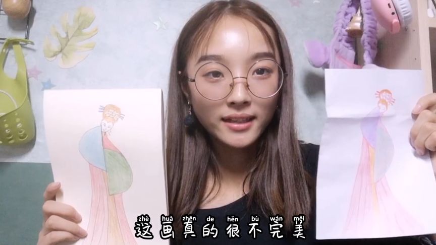 小美女展现新技能,现场教学嫦娥简笔画,你get到没?