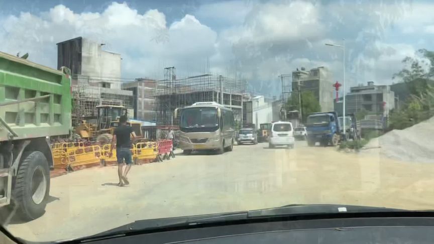 #安全第一 #实景拍摄 #封闭路段请勿模仿
