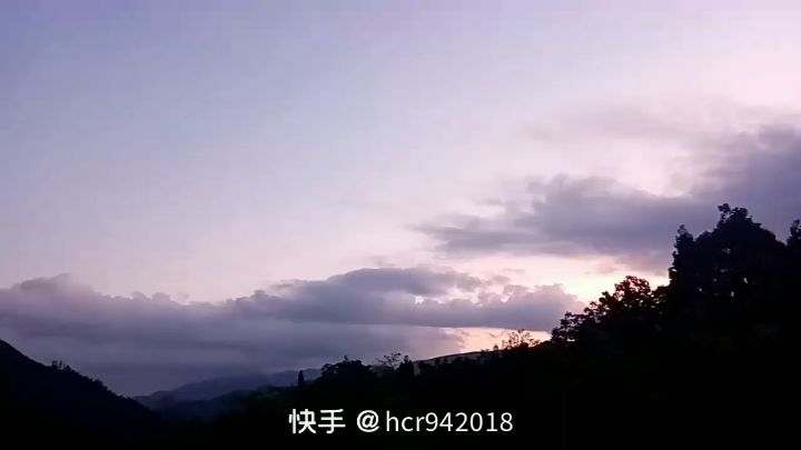 终于可看到云彩的变化了,等日落看云卷云舒