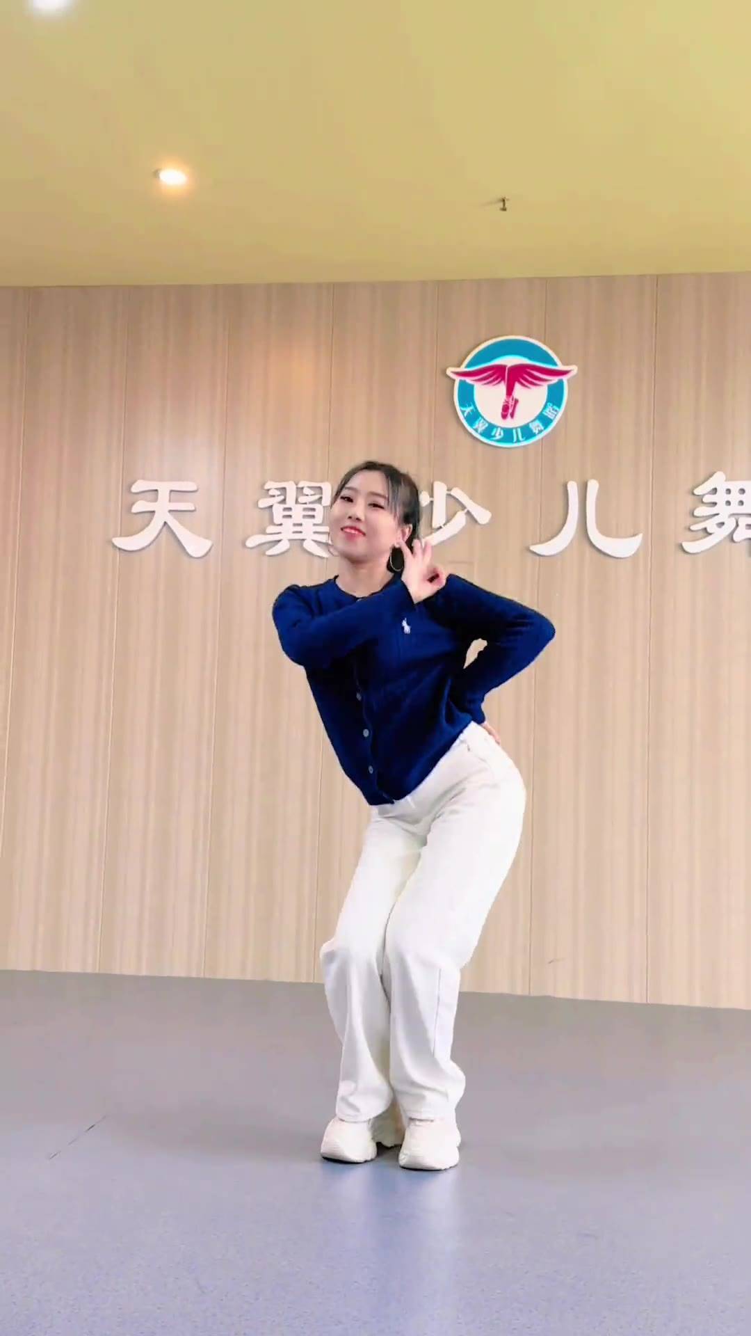 以舞为墨,书写灵魂篇章