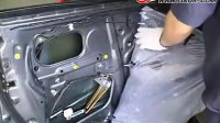门窗玻璃升降器的拆装 维修教学视频