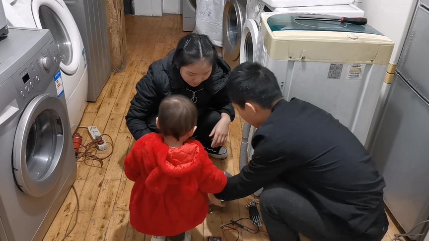 小试牛刀,二刘非要拆滚筒洗衣机电机,教你们测好坏