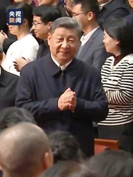 2026年新年戏曲晚会30日晚在国家大剧院举行。习近平等党和国家...