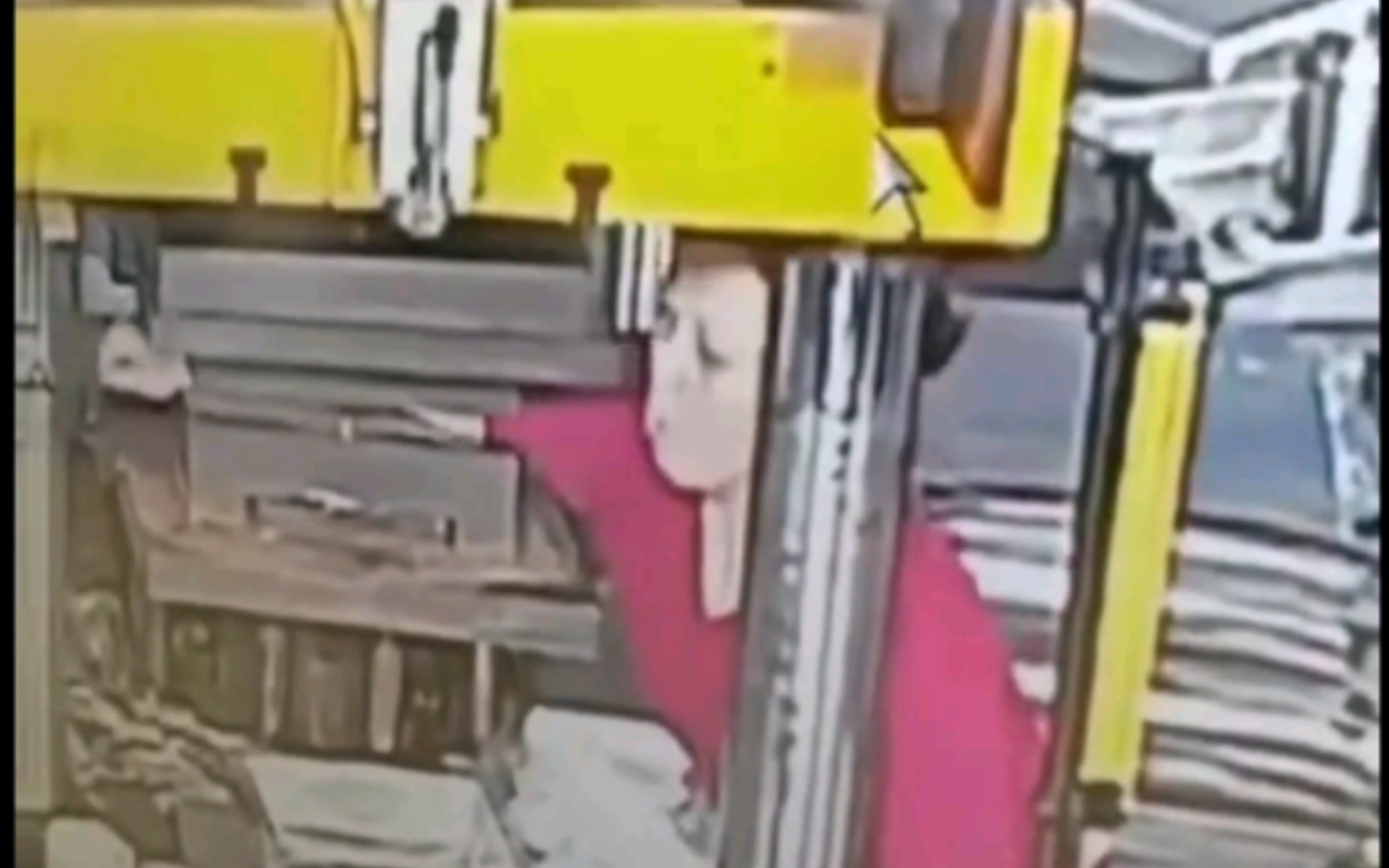 机械伤害事故,冲剪压设备应有防护措施