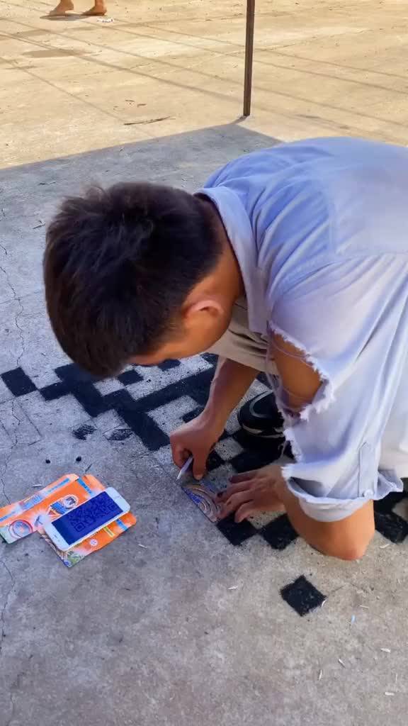 成功挑战画史上最大能扫码成功的二维码