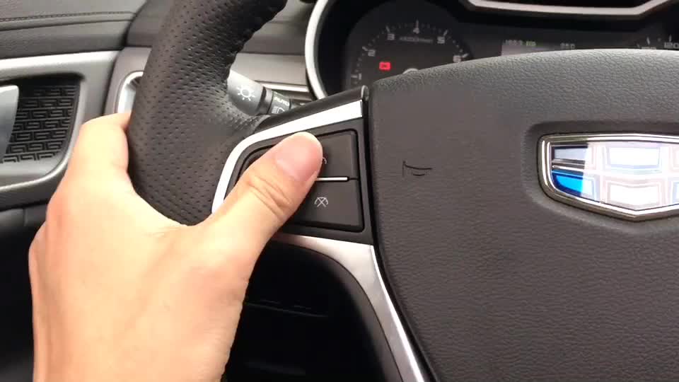 帝豪定速巡航功能,高速上开启很实用!「来自懂车帝车友圈」