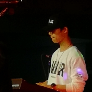 以月之名Ryue 