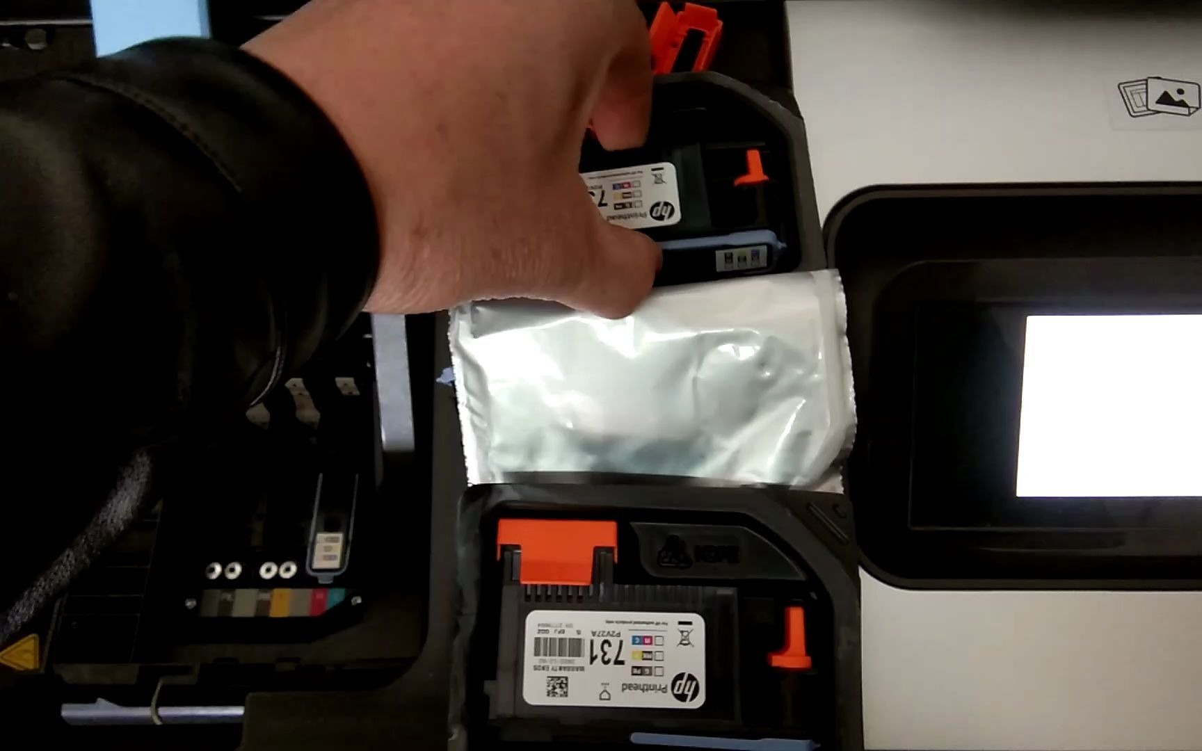 惠普彩色打印机显示打印头有错误!根本原因是惠普开始割韭菜了