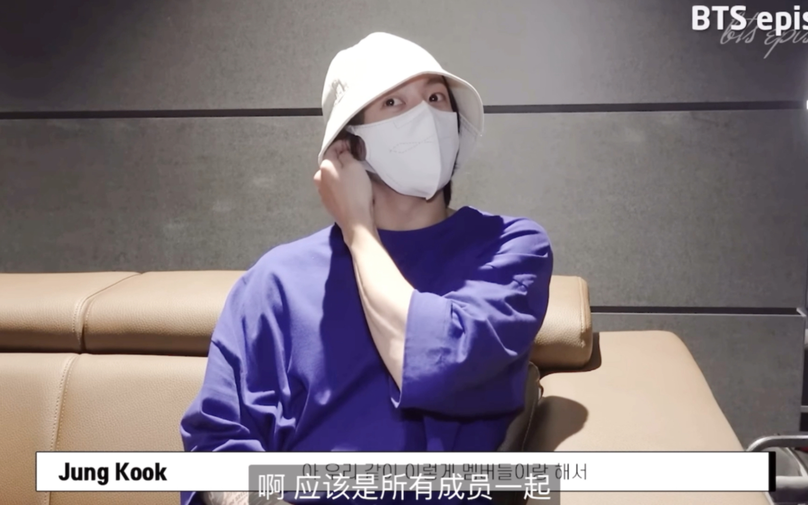 ...结果是一个人,要是南俊哥在就好了。是慢慢成长为世界巨星的甜果哇ߥ