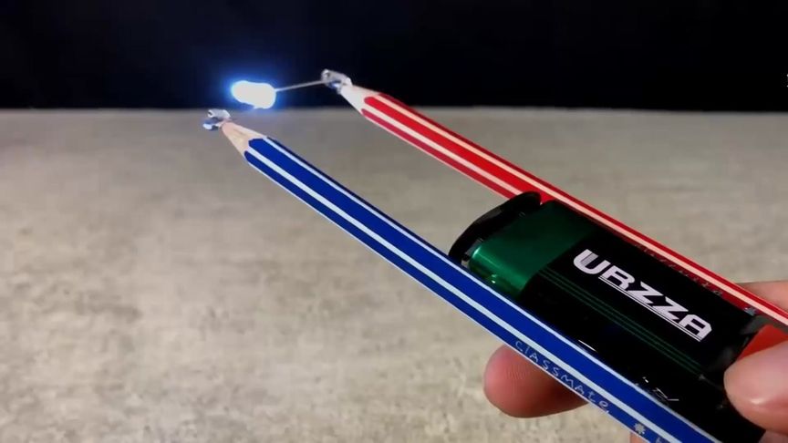 小小实验:铅笔,石墨也是可以导电的!这么多年才想起铅笔导电!