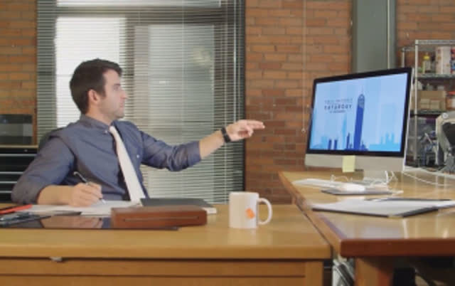 挥挥手就能控制家中所有电器,比小米万能遥控器还牛