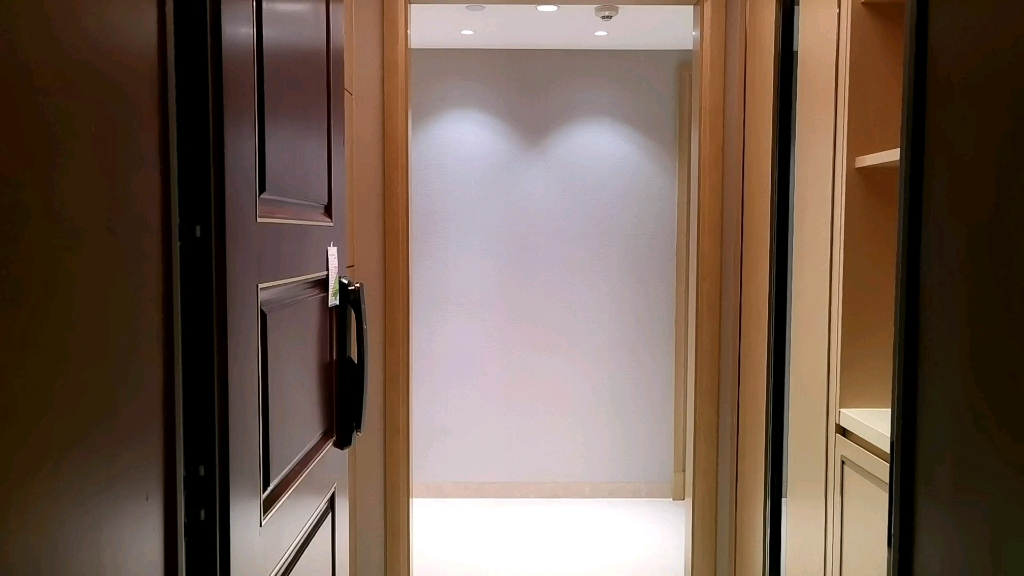 自住房 新装修 高档家私齐全岗厦天元花园 142平 3房2厅2卫 端头位 ...