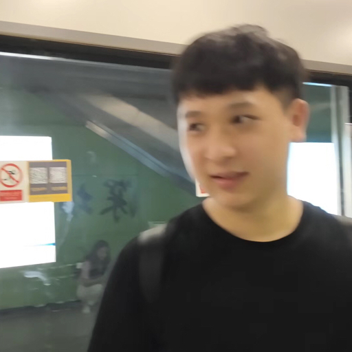 秃头小男孩 